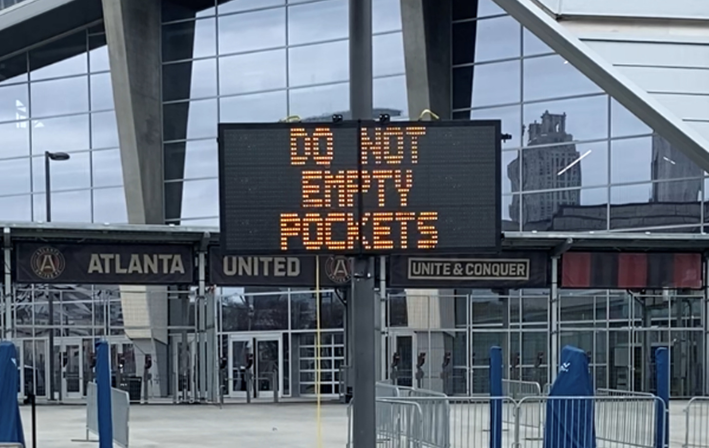 Guidance & Safety During Events | Portable Message Signs